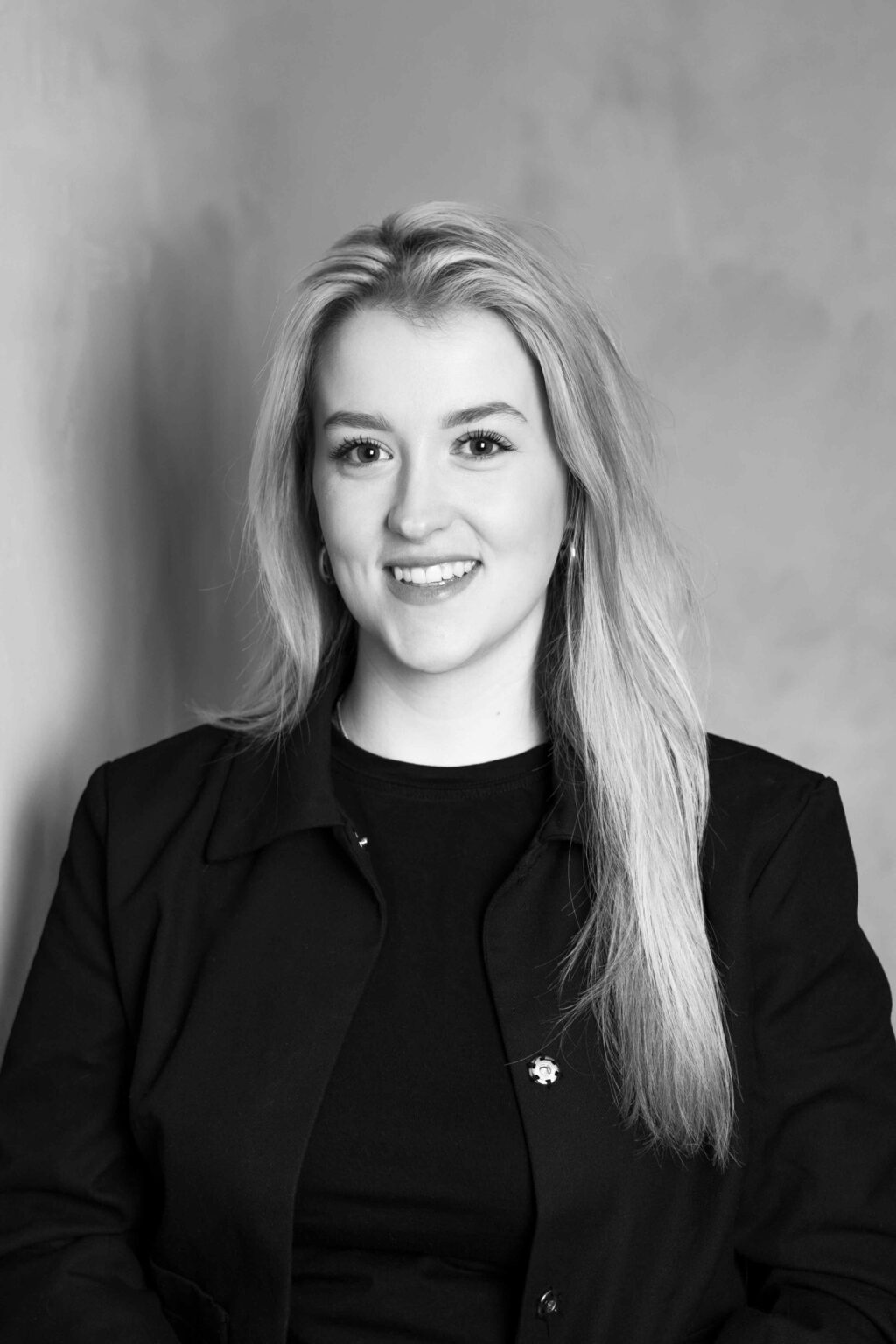 Lisa van Straeten - James Robinson